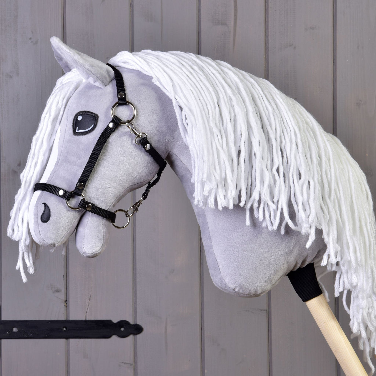 Hobby Horse Popcorn with Black Halter– Hobby Horse LarDen