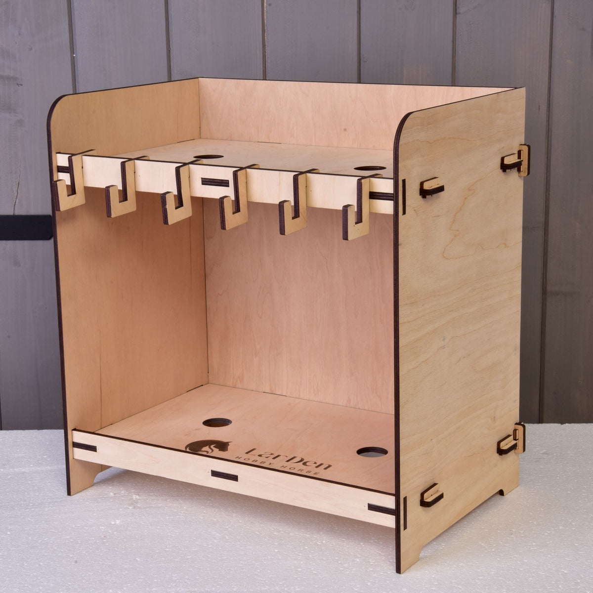 Stable for 2 Hobby Horses– Hobby Horse LarDen